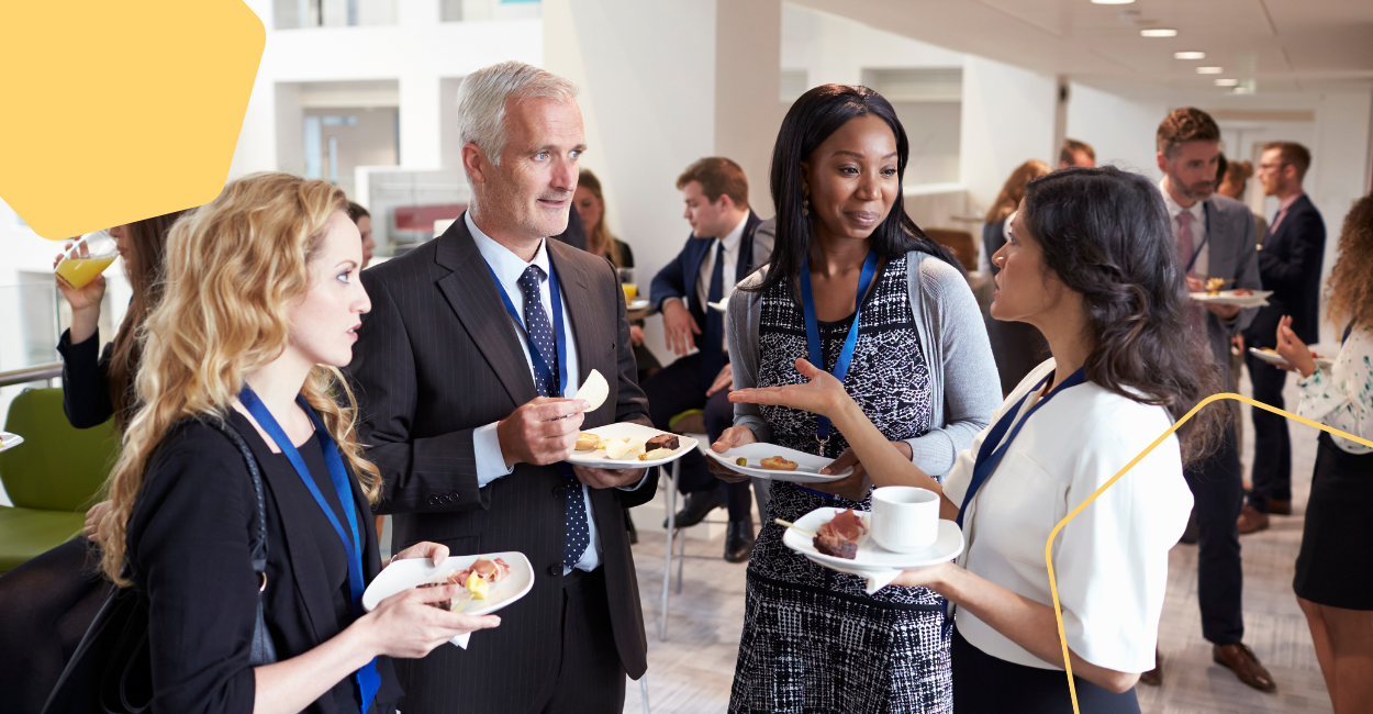 The Best Networking Tips For Sales Professionals | Evyrgreen